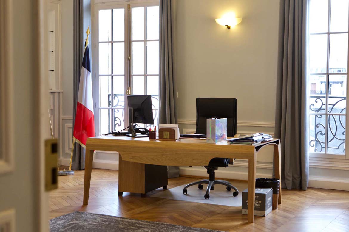 Immeuble de bureau Haussmannien Paris , lieu de tournage | Scouting ...